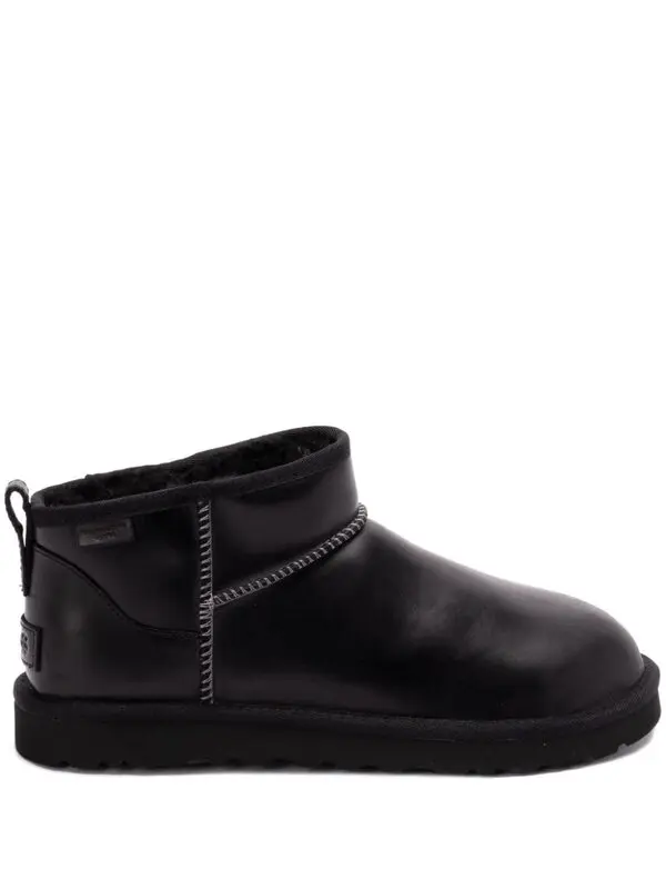 UGG Classic Ultra Mini Boots - Black