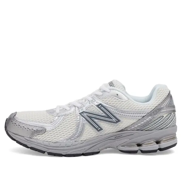 NEW BALANCE 860v2 Sneakers - Silver