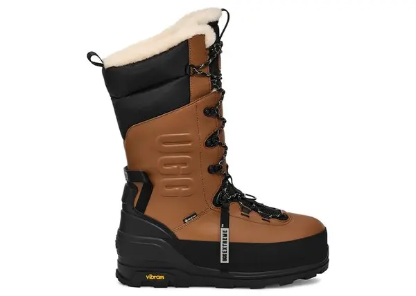 UGG Shasta Tall Boots - Chestnut
