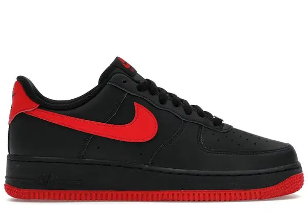 Nike Air Force 1 Low '07 Lv8 Sneakers - Black/university Red