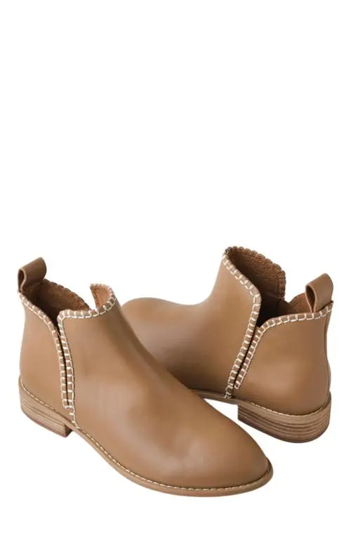 WALNUT MELBOURNE Douglas Stitch Leather Ankle Boot