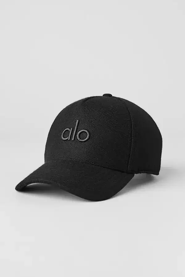 Alo Yoga Wool Blend District Trucker Cap - Black | Editorialist