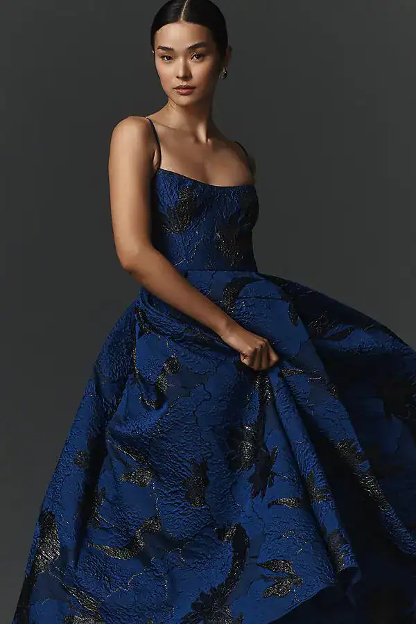 monique lhuillier blue dress Monique Lhuillier Strapless Gown