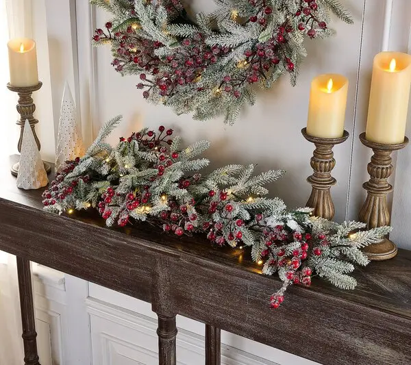BETHLEHEM LIGHTS Illuminated Frosted Berry 36' Swag