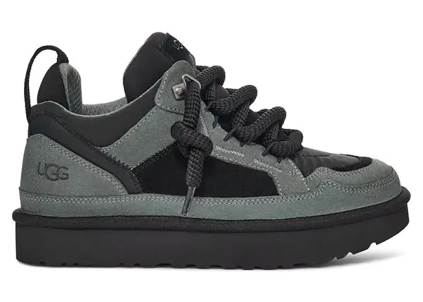 UGG Low-top Sneakers