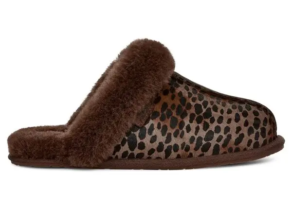 UGG Scuffette Caspian Slipper - Burnt Cedar