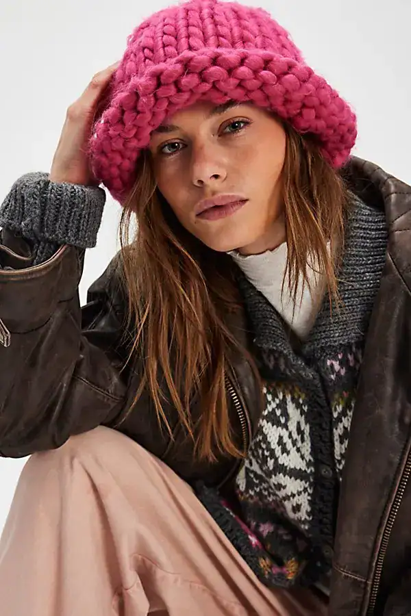 Free People Slouchy burgundy Beanie Free People Woven Chunky Knit Beanie In Pink - 66% Off  main image 4