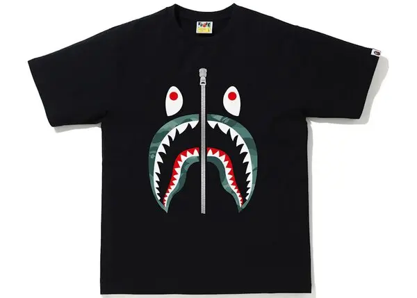 BAPE Camo Shark Tee Shirt - Black/green