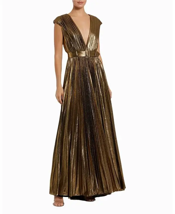Mac Duggal Pleated Metallic Gown With Belt