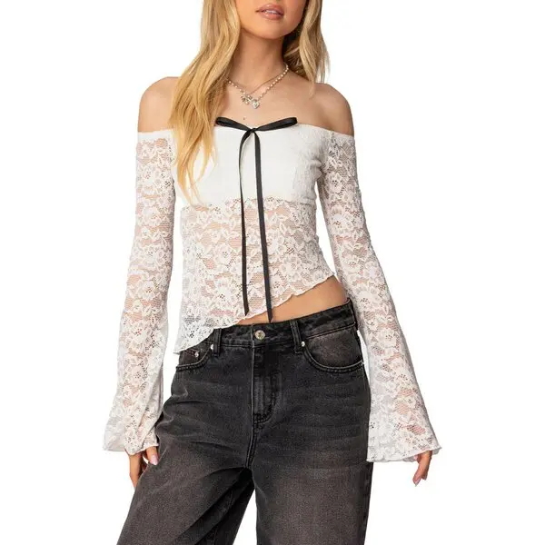 EDIKTED Off-the-shoulder Lace Top