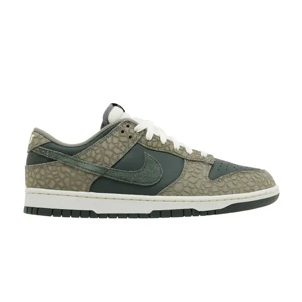Nike Dunk Low Premium Sneakers - Green