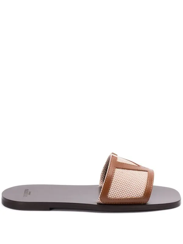 Valentino Garavani Vlogo Slides - Neutrals