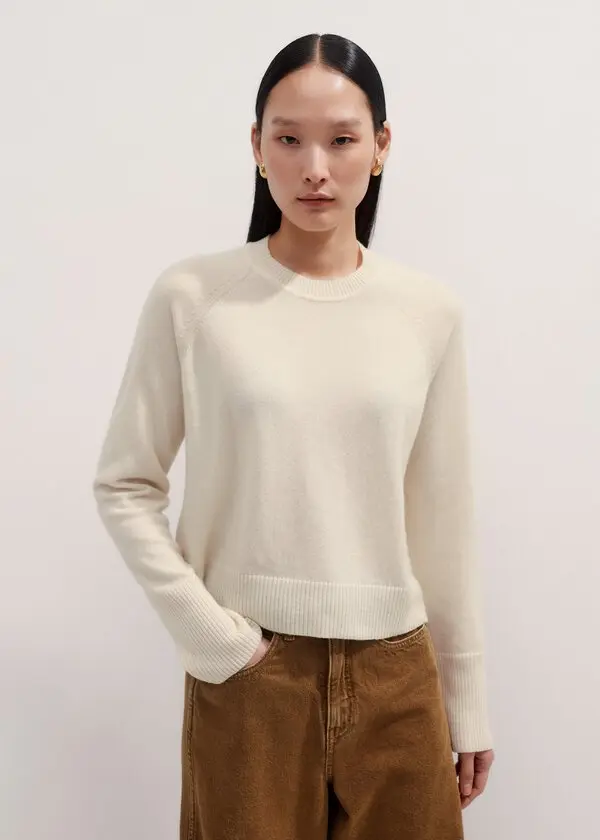 ME+EM Lightweight Cashmere Raglan Crop Jumper - Cream