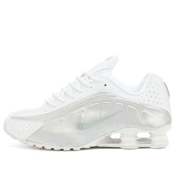 Nike Shox R4 Sneaker - White/silver/crimson