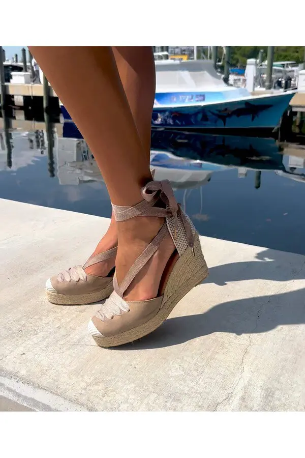 MENINA STEP Jimena High Heel Lace-up Wedges