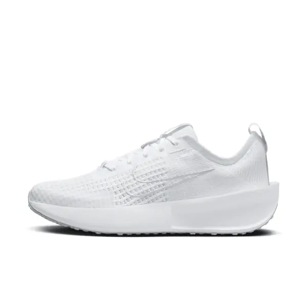 Nike Interact Run Road Running Shoes - White
