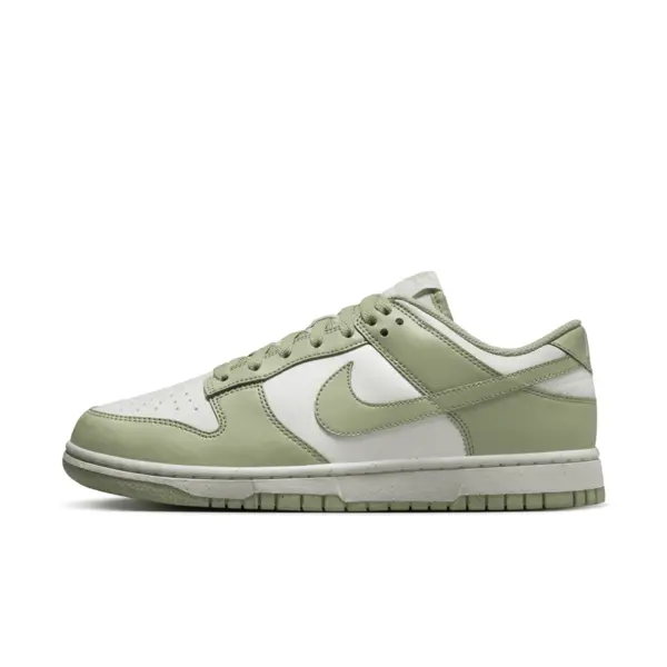 Nike Dunk Low Sneakers - Green