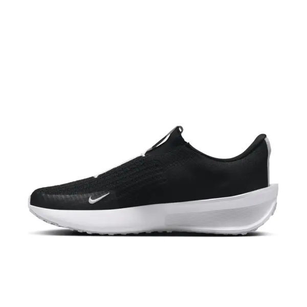 Nike Interact Run Easyon Road Running Shoes