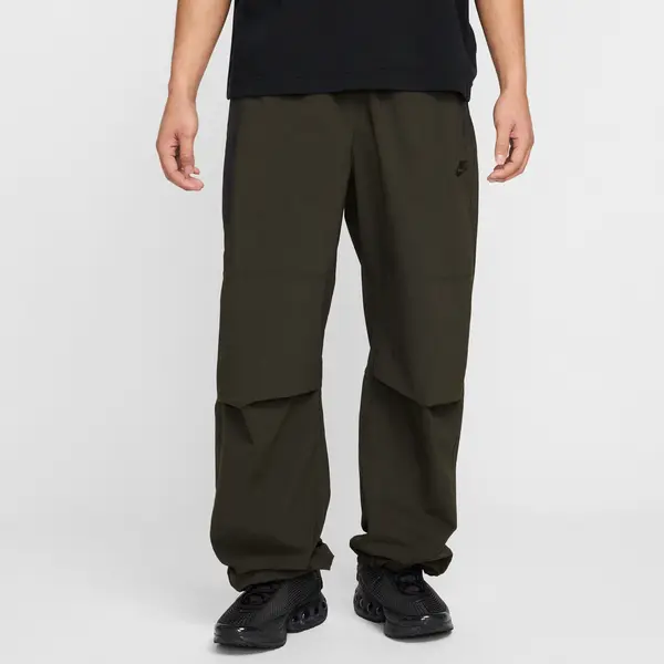 Nike Tech Woven Oversized Pants - Green