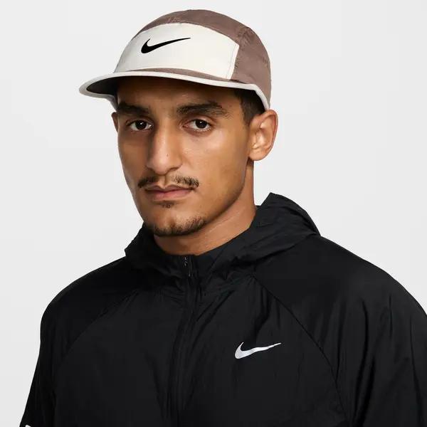 Nike Fly Dri-fit Unstructured Swoosh Cap - Brown