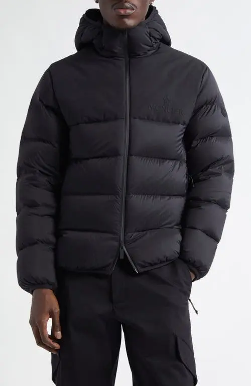 Moncler Veumont Hooded Down Puffer Jacket