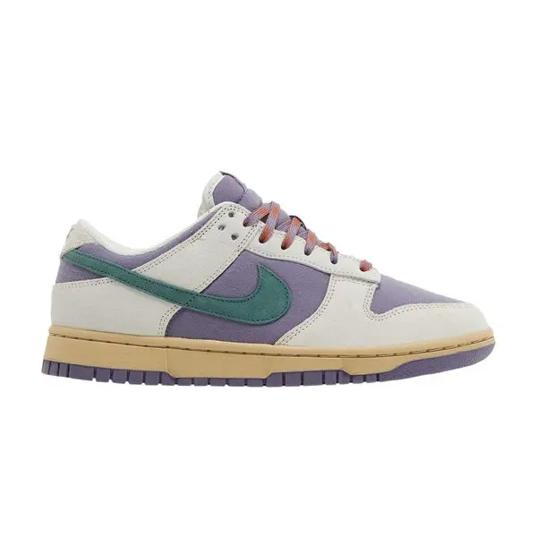 Nike Dunk Low Sneakers - Purple