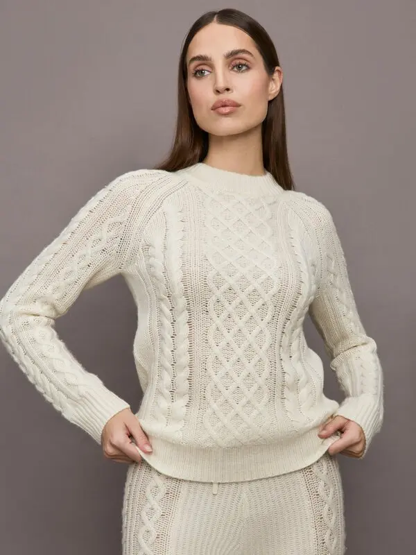 MADELEINE THOMPSON Delilah Top