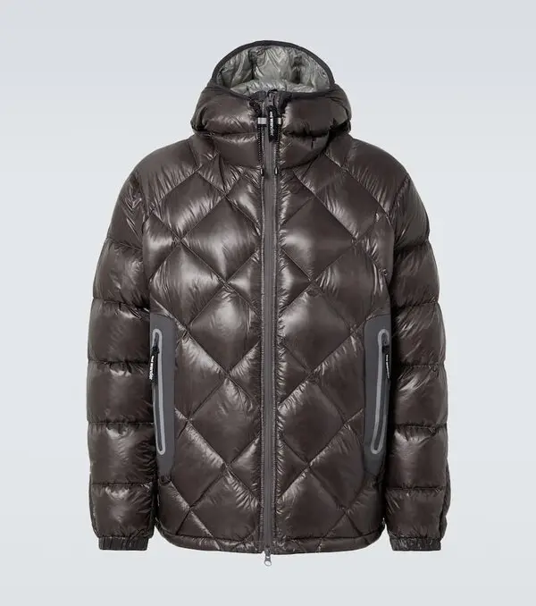 AND WANDER Quilted Down Jacket