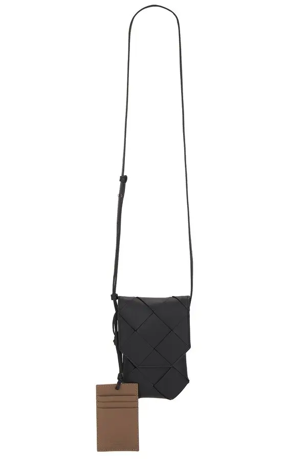 Bottega Veneta Diago Vertical Bicolor Phone Pouch In Black - Black & Pinec Si