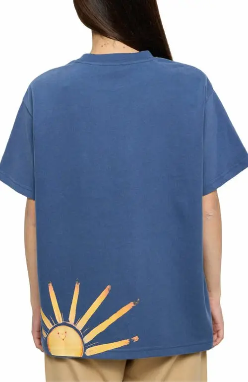 SAMII RYAN Happiness Looks Good Oversized Tee