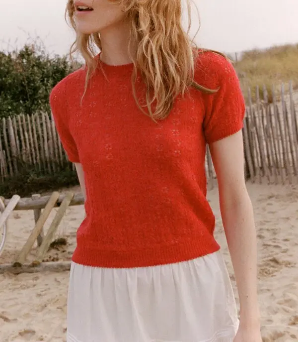 DÔEN Monica Short Sleeve Sweater - Cherry Red