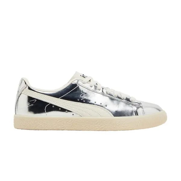 PUMA Clyde 3024 Sneakers