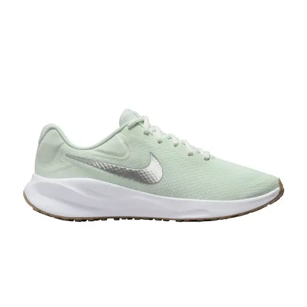 Nike Revolution Sneakers