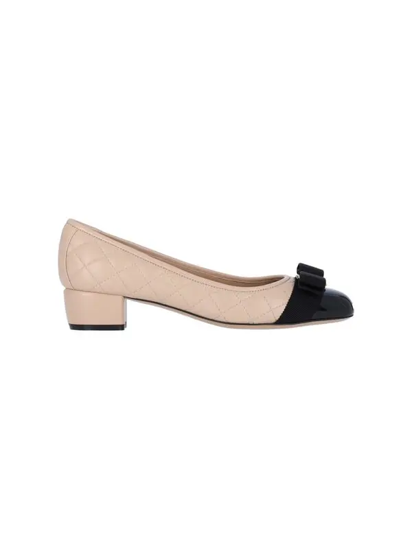 FERRAGAMO Heel - Black