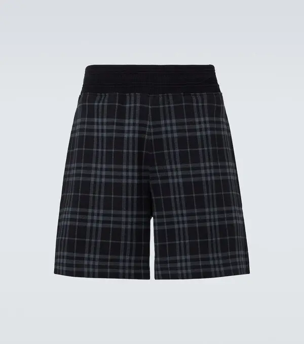 Burberry Checked Shorts - Blue