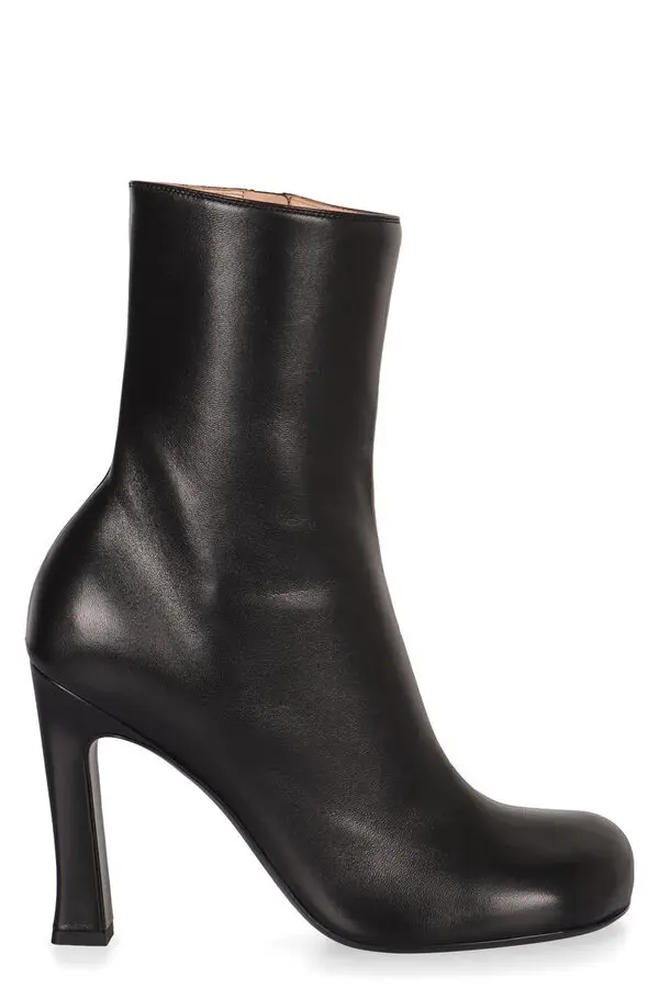 Bottega Veneta Nico Leather Ankle Boots - Black