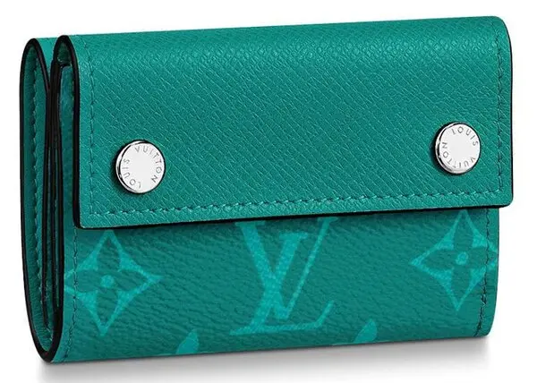 LOUIS VUITTON Discovery Compact Wallet Monogram Amazon Taiga