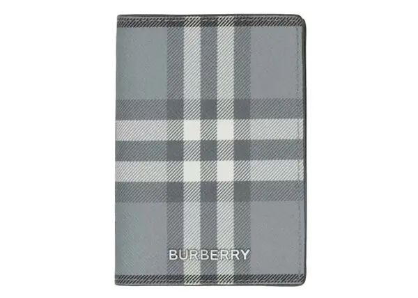 Burberry Vintage Check Folding Card Case