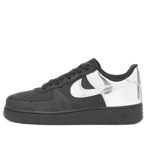 Nike Force 1 Low Retro Sneakers