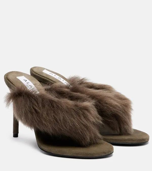 Alaïa Boudoir Shearling-trimmed Thong Sandals