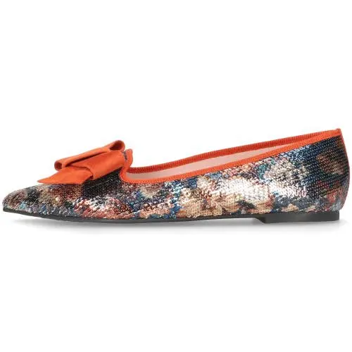 Pretty Ballerinas Pointed Toe Bow Loafer