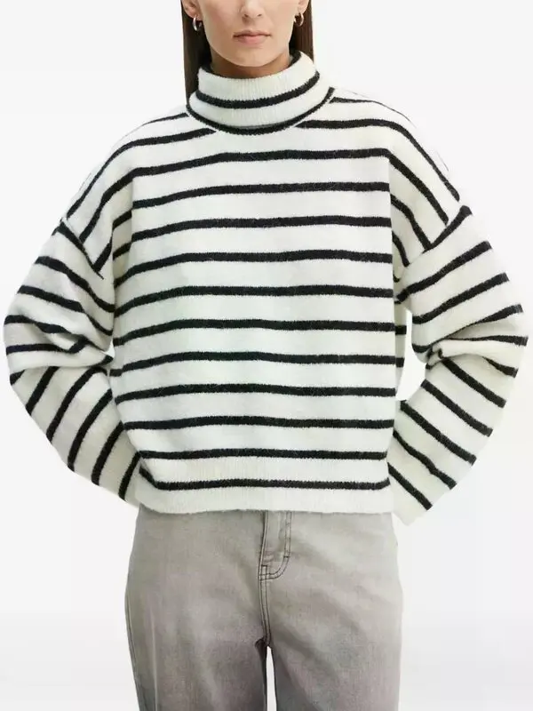 GESTUZ Striped Roll-neck Sweater