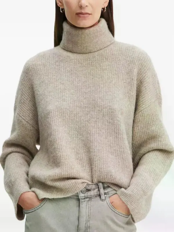GESTUZ Ribbed Roll Neck Sweater