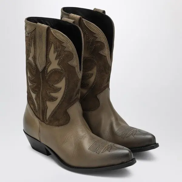 Golden Goose Wish Star Boots In Khaki Leather And Suede