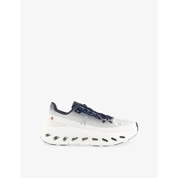 On Cloudtilt Woven Low-top Trainers