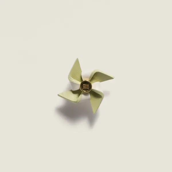 Miu Miu Leather Pinwheel Brooch - Pistachio/white