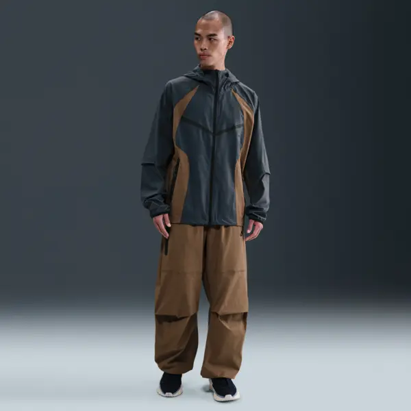 Nike Tech Woven Oversized Pants