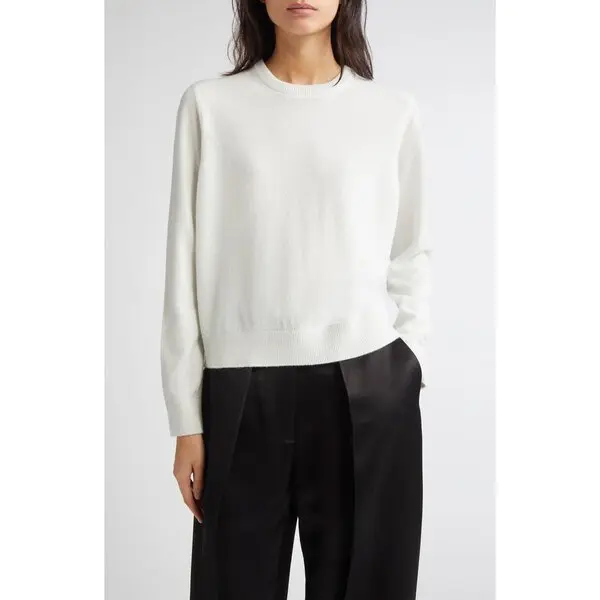 Johnstons Of Elgin Classic Cashmere Crewneck Sweater