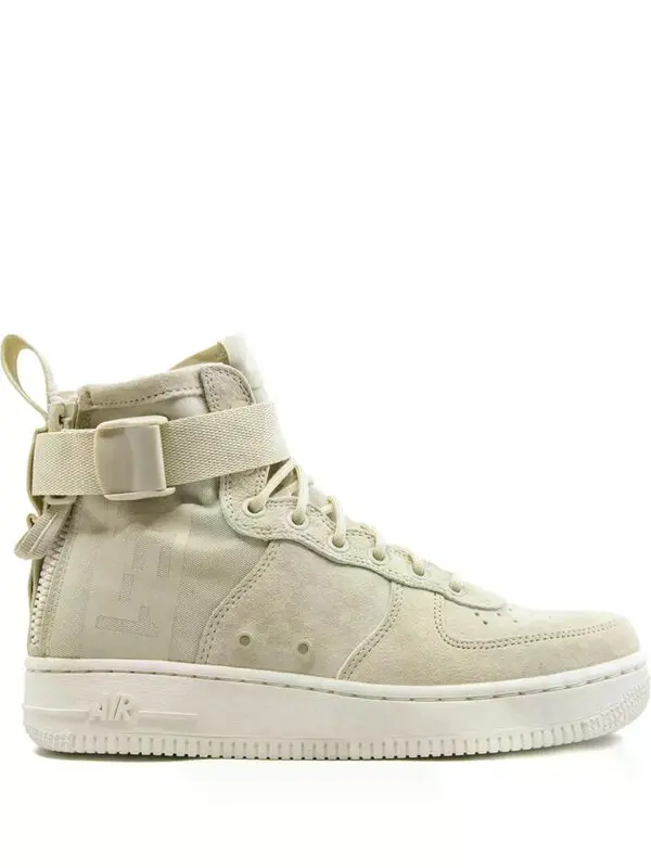Nike W Sf Af1 Mid Sneakers