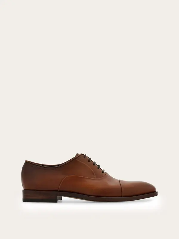 FERRAGAMO Oxford Shoe With Toe Cap - Brown